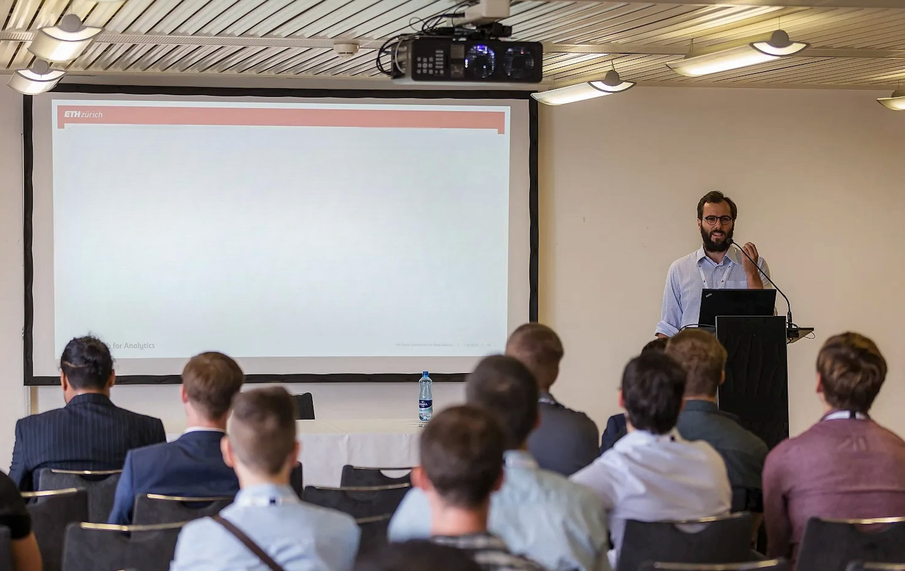 TARDOC-Schulung mit Dr. Daniel Müller